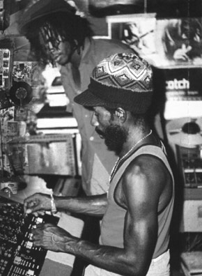 The Heptones “Road Of Life” – LEGENDARY REGGAE